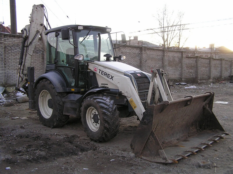 Ekskavaatori ja Masinate rentimine